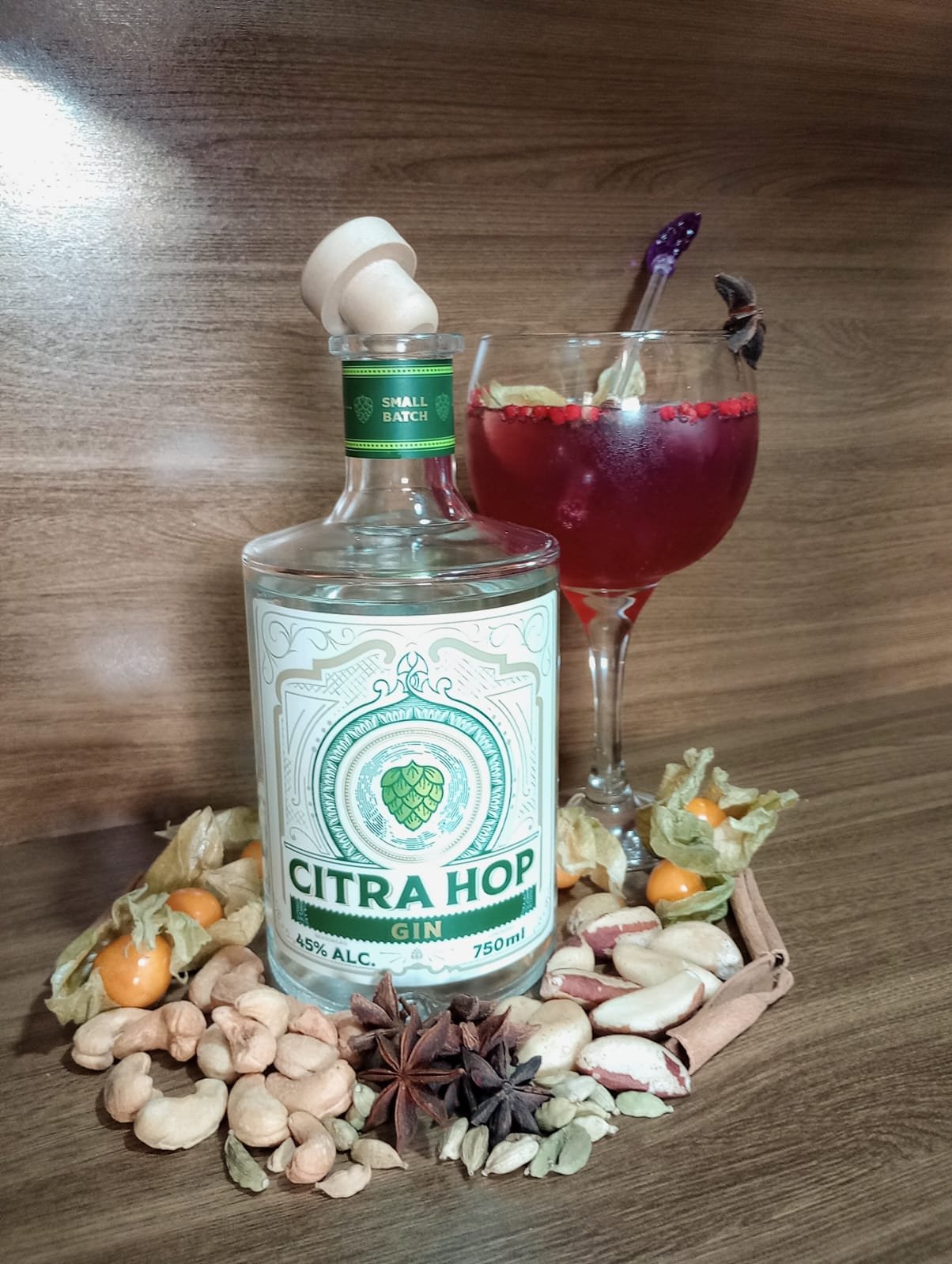 Citra Hop - Um Gin pra chamar de seu - Revista Empório